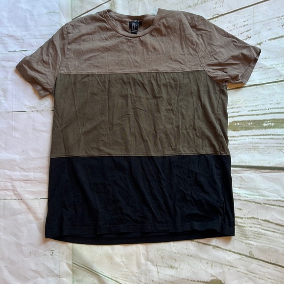 Forever 21 | Shirts | Mens Forever 2 Color Block Tee | Poshmark